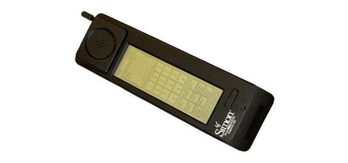 Il primo smartphone della storia compie 21 anni