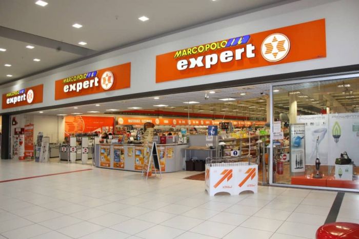 Volantino Expert: offerte folli su smartphone e tablet combattono ...