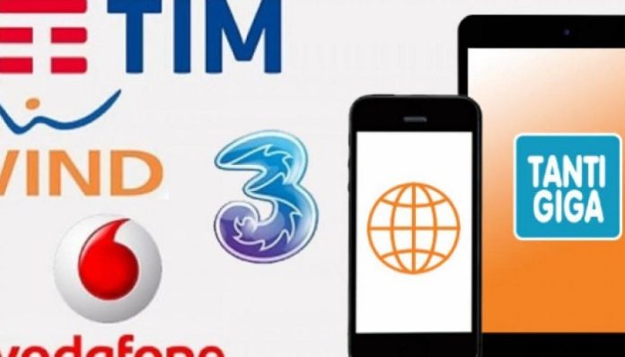 Tim, Vodafone, Wind e Tre: nuovi aumenti in arrivo sulle tariffe - TecnoAndroid