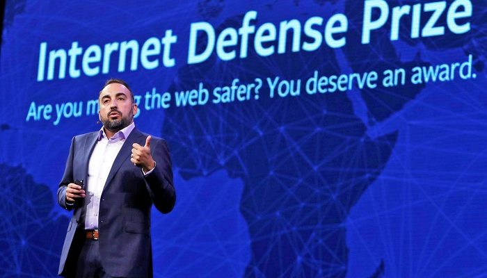 Facebook: Alex Stamos paragona la piattaforma al Trono di Spade ...