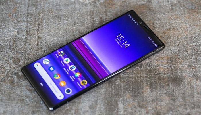 Sony Xperia 3: trapelata un'immagine del dispositivo
