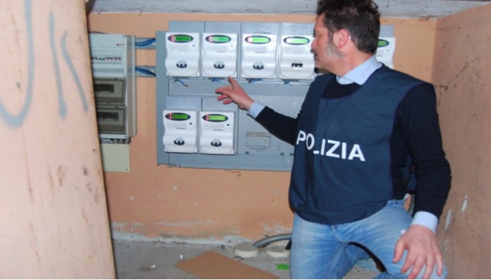 Contatori Luce e Gas modificati: arriva la truffa che sconta la ...