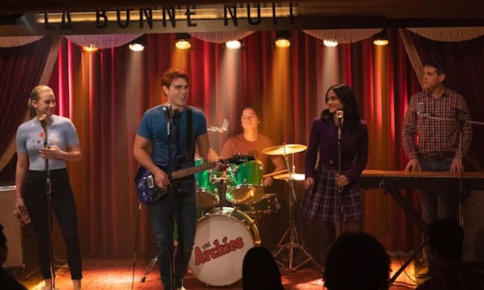 Riverdale torna il 15 aprile: ecco la trama del nuovo episodio