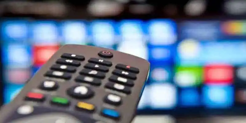 Sky e DAZN con IPTV: scoperti in mezzo milione, la Guardia di Finanza ...