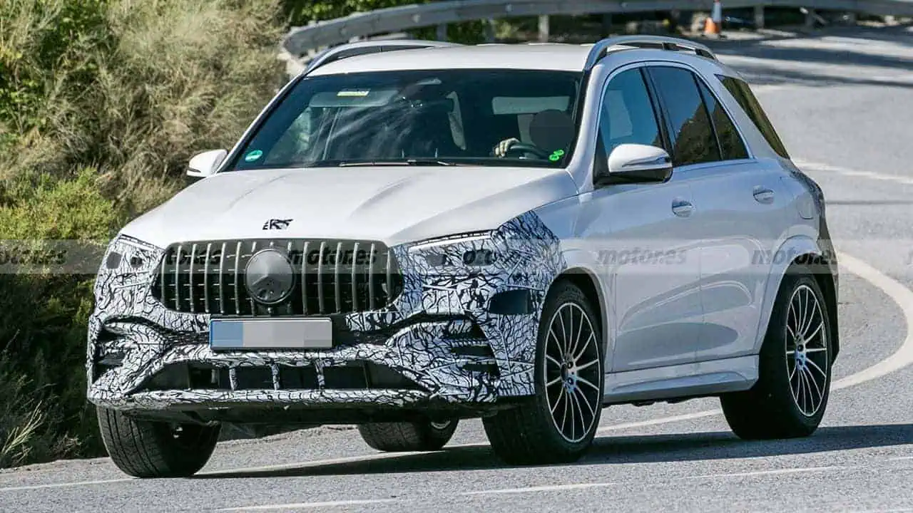 Mercedes-AMG GLE: il nuovo SUV dell'azienda spiato su strada - TecnoAndroid