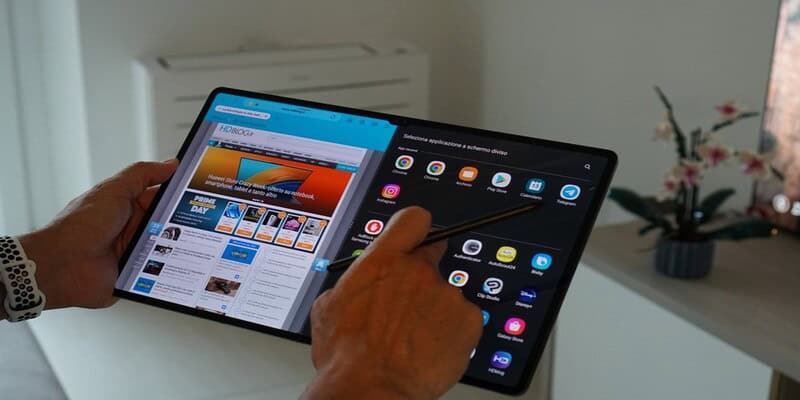 Samsung Galaxy Tab S8 riceverà finalmente Android 12L con alcune novità