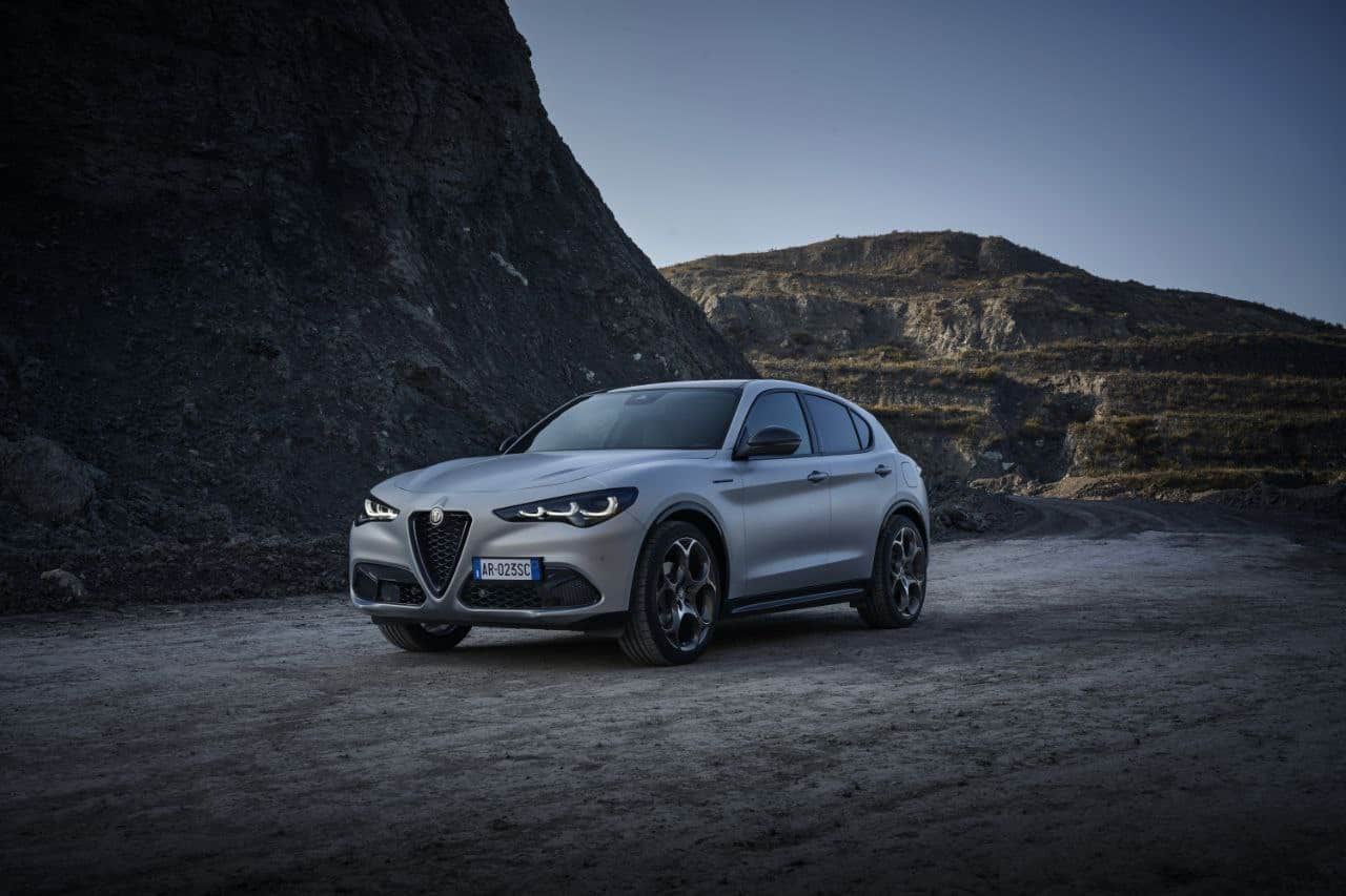 Alfa Romeo, le Nuove Giulia e Stelvio introducono piccoli ma importanti ...