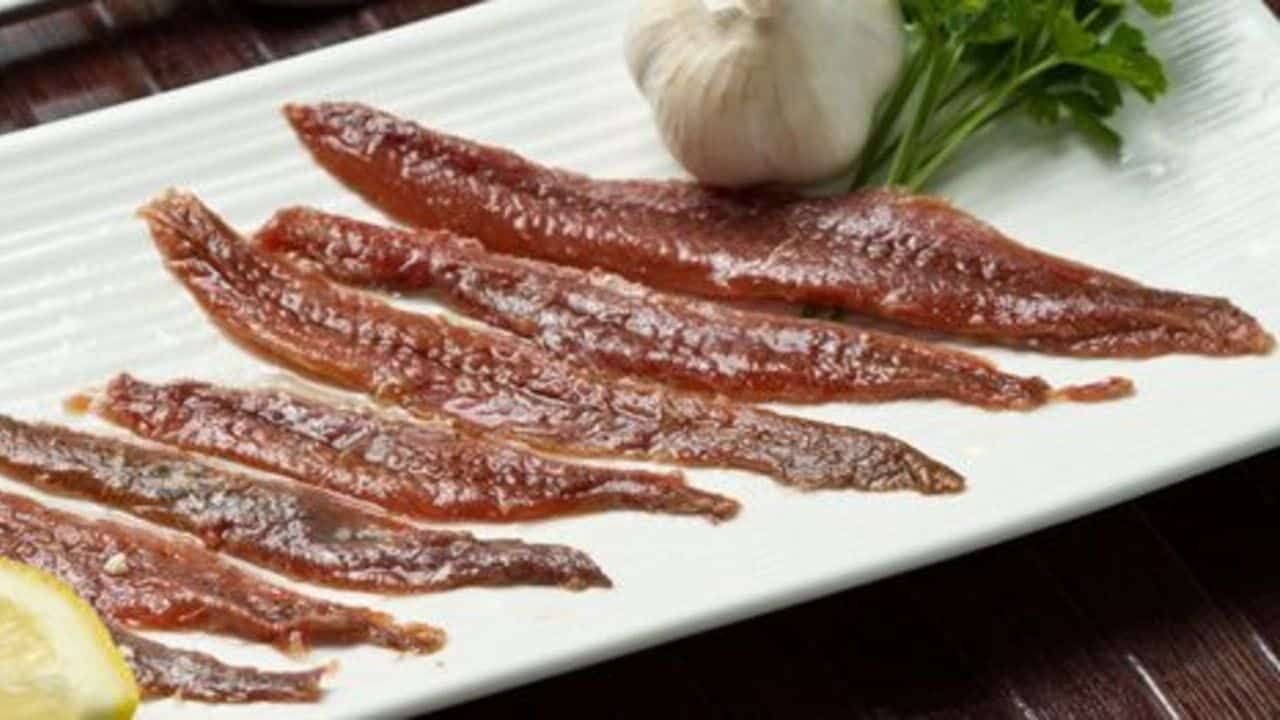 Filetti di acciughe ritirati dal mercato, "rischio fisico e chimico ...