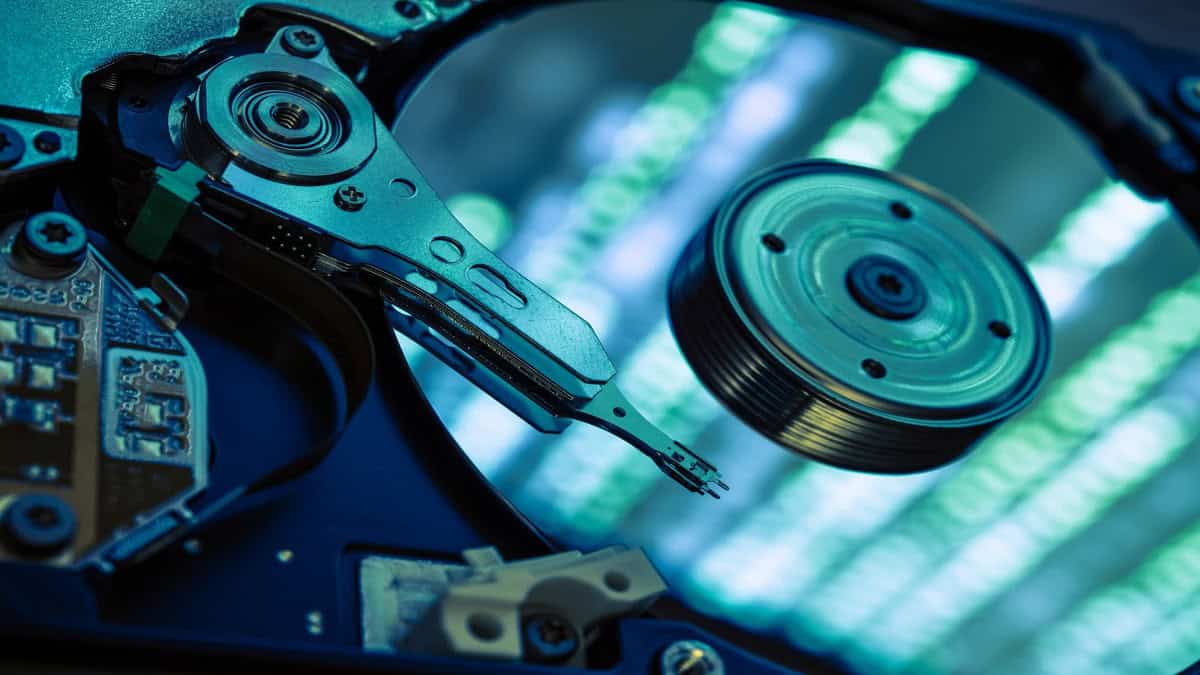 Seagate: in arrivo gli HDD da 32 e 40 terabyte, ecco la tecnologia HAMR