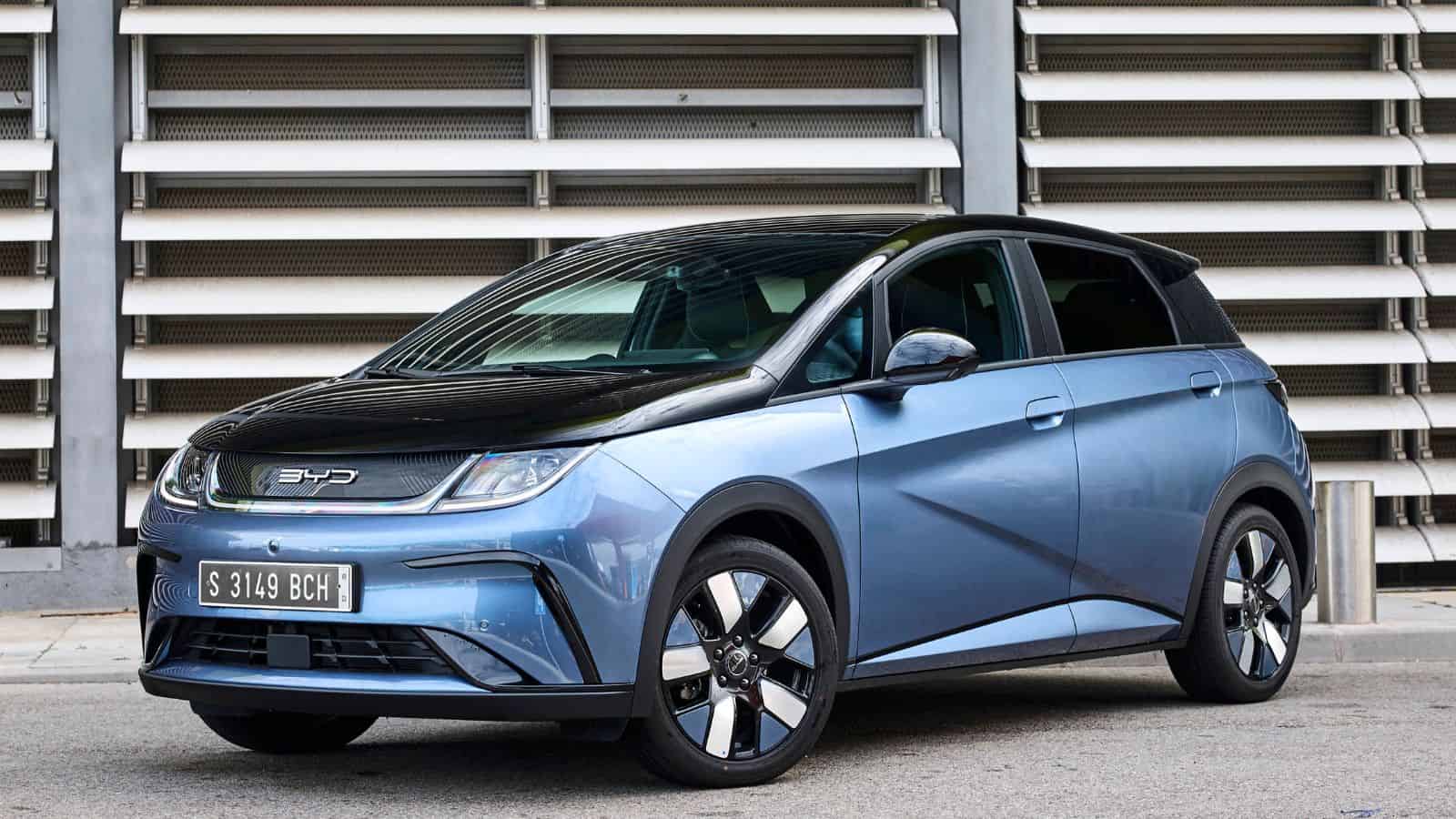 BYD Dolphin, un'elettrica agile e versatile