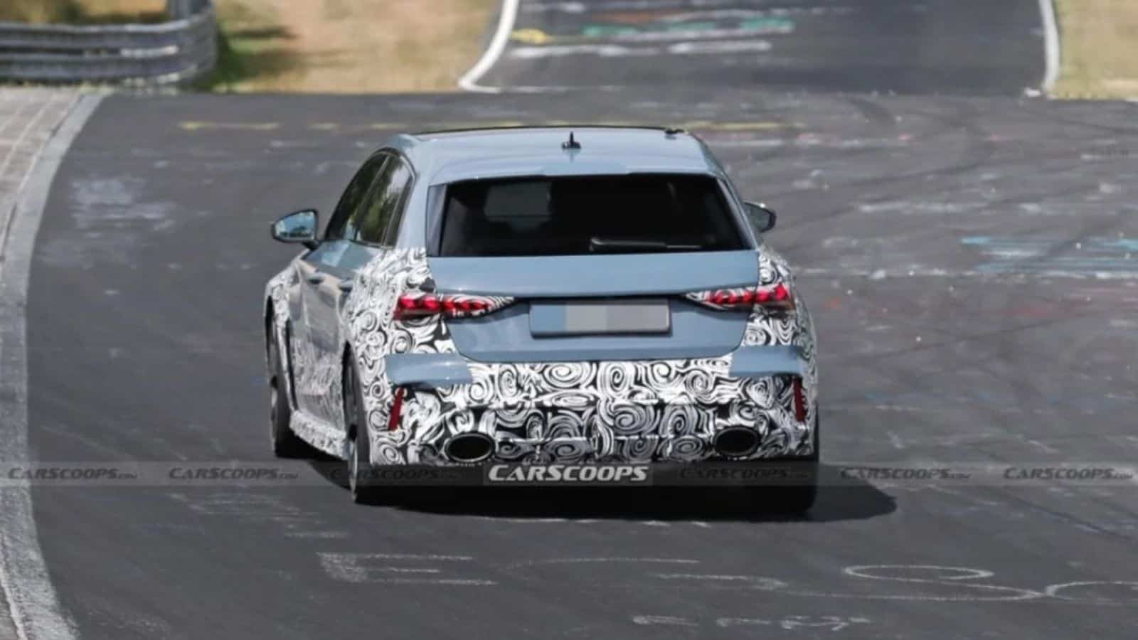 Audi RS 3, spiato su strada il modello restyling - TecnoAndroid