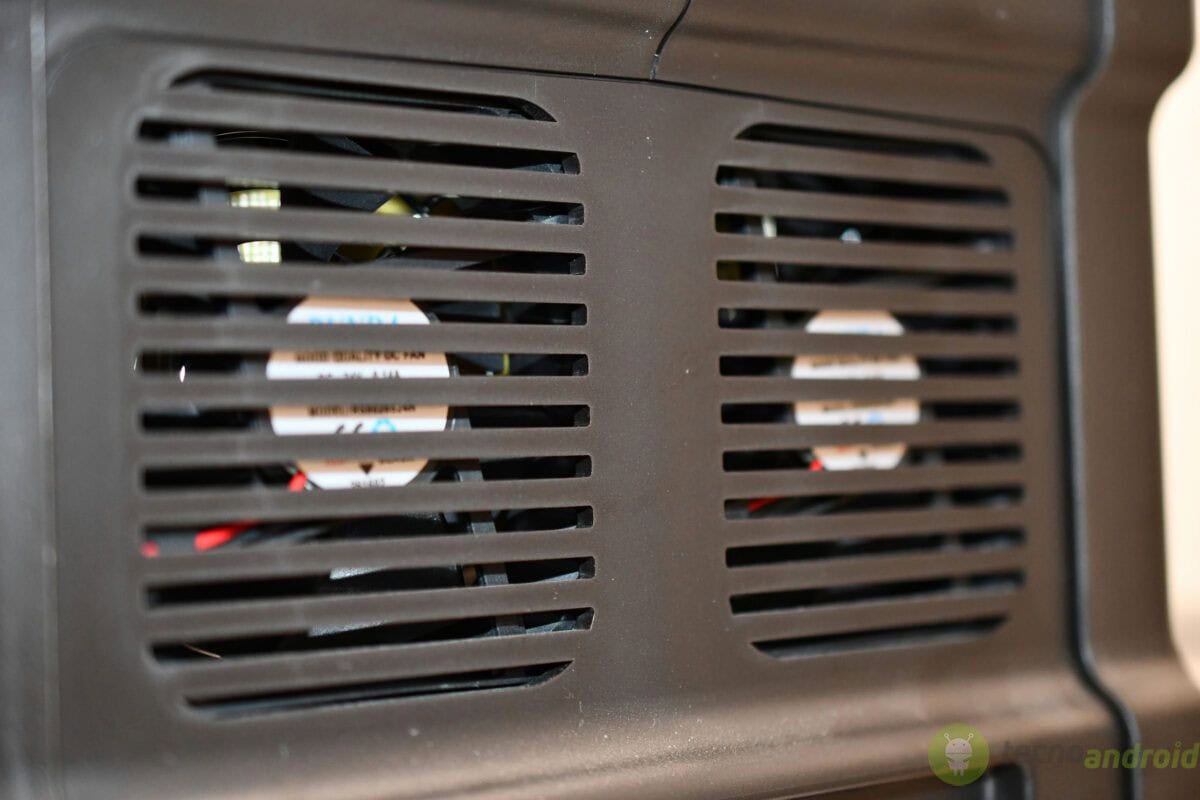 PECRON E2000 LFP: la power station espandibile che genera energia ...