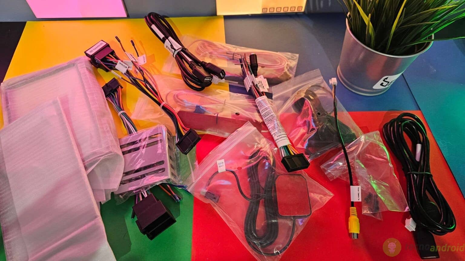 ATOTO S8 Pro, l'autoradio da 10" con Apple CarPlay e Android Auto ...