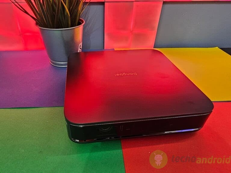 Dangbei Atom: il primo proiettore laser con Google TV di Dangbei ...