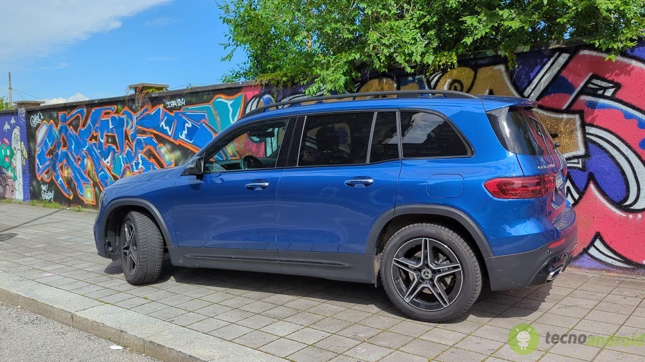 Recensione Mercedes GLB 200d 4Matic: squadrata ma con tanto spazio