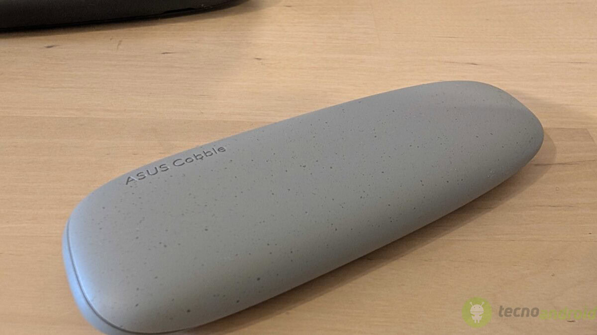 Recensione Asus Cobble SSD Enclosure: eleganza e prestazioni per lo ...