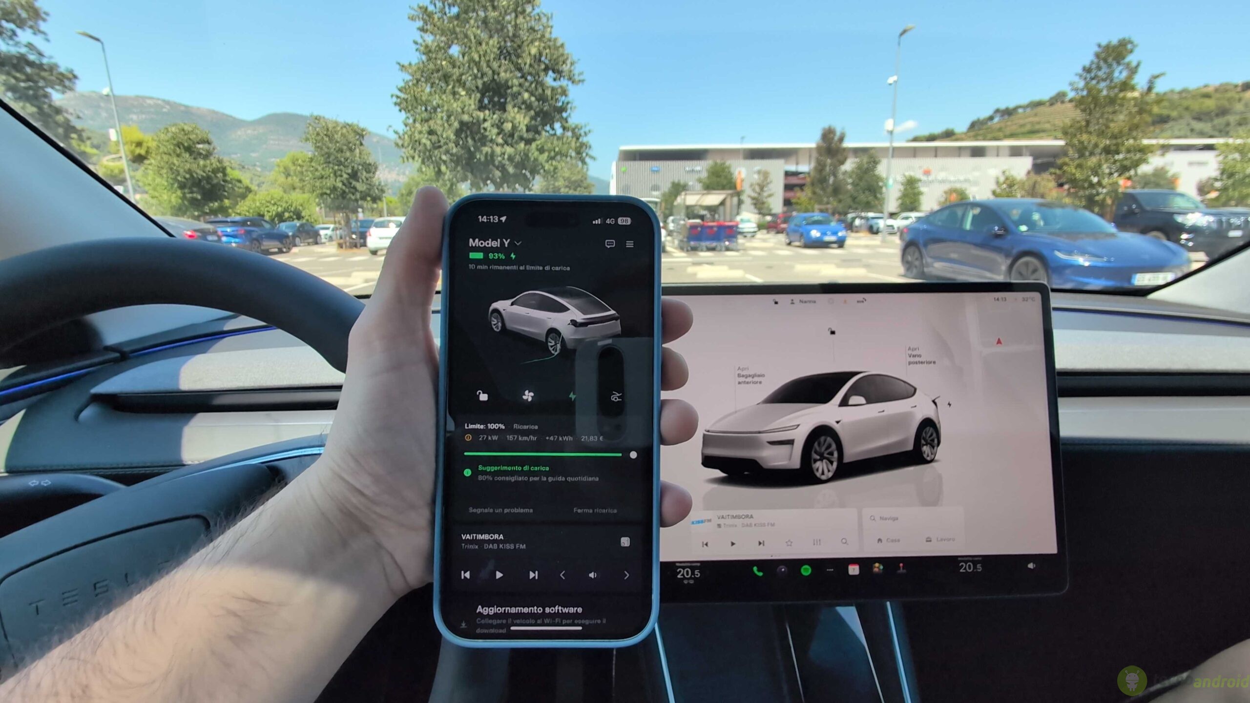 Tesla Model Y Juniper 2025: restyling completo, più intelligente e più ...