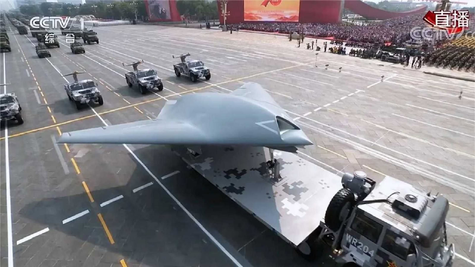 Cina e GJ-11: mito del drone navale stealth a 1.100 km/h