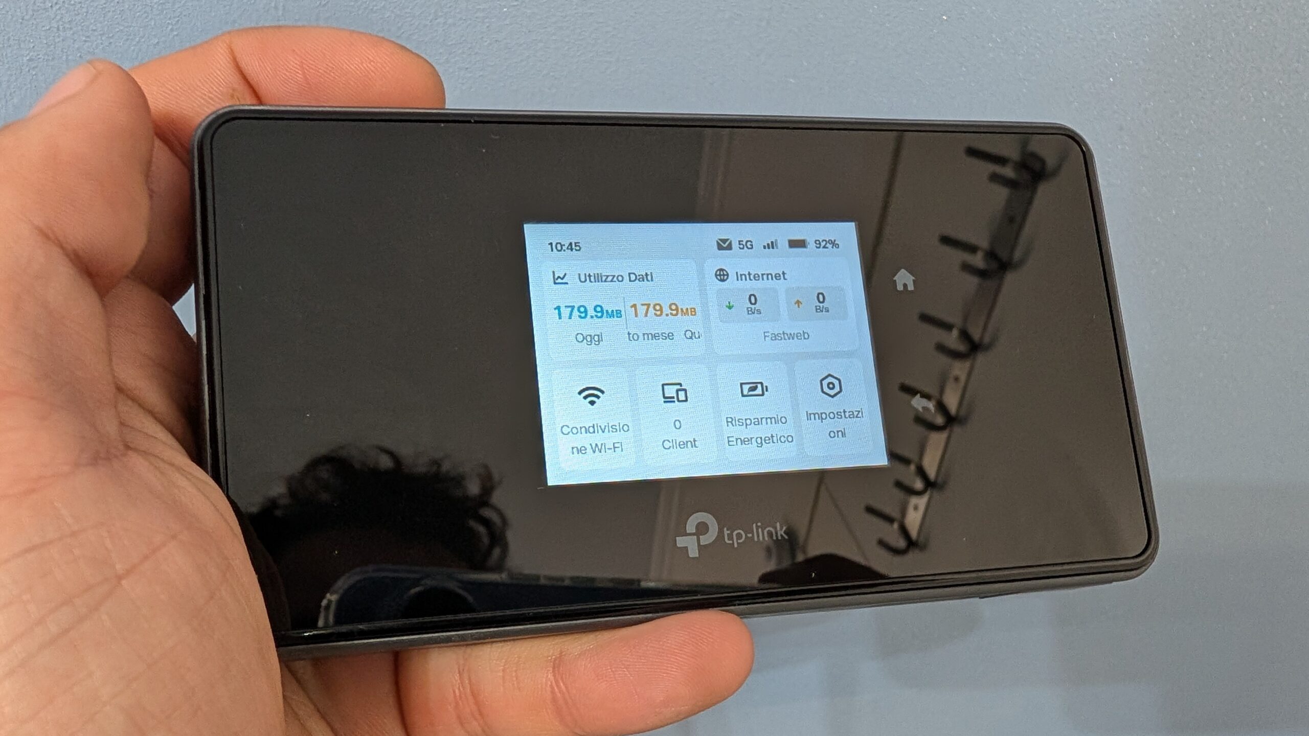 TP-Link M8550, il modem 5G portatile di ultima generazione che ...