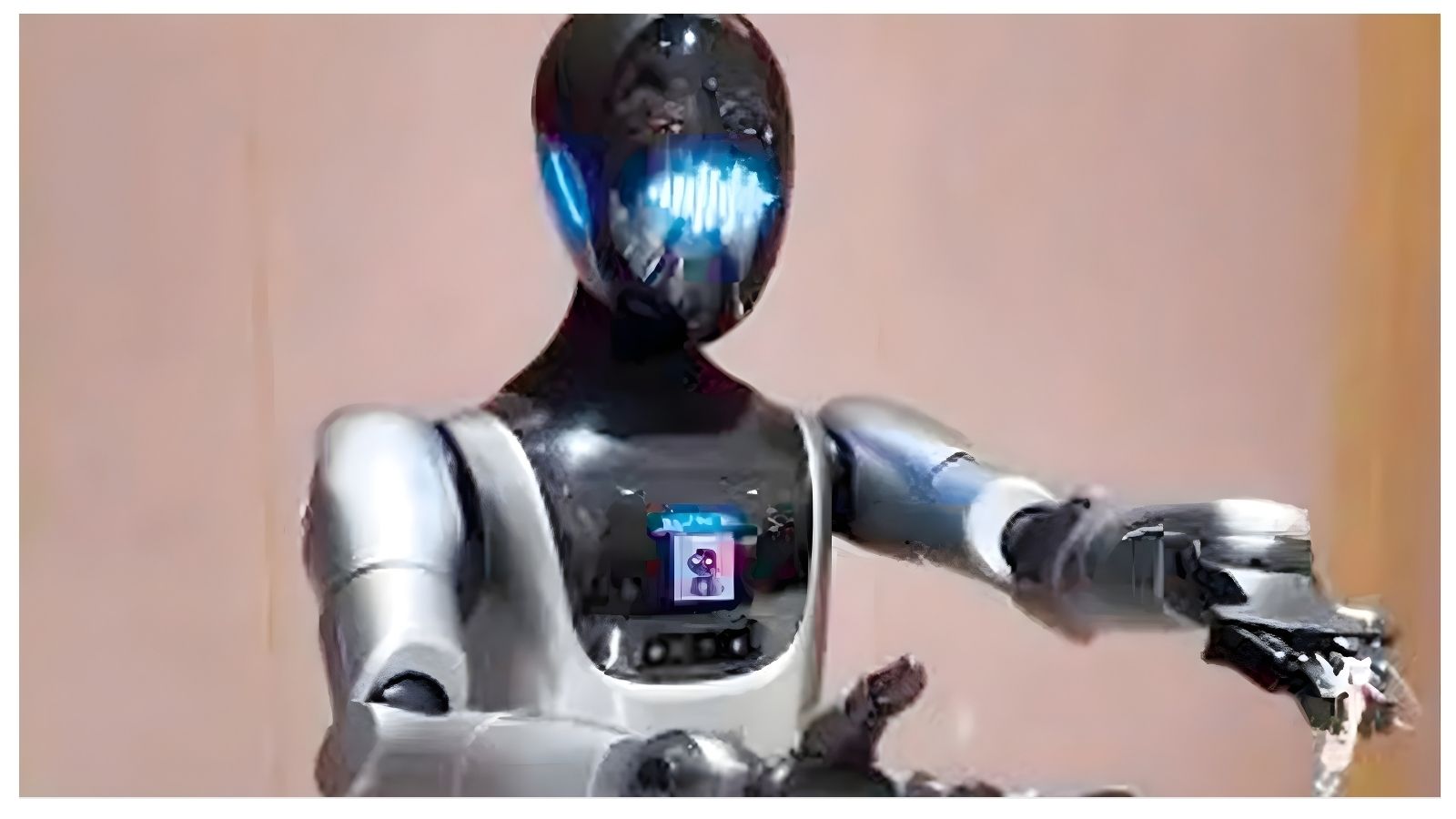 XMAN-R1, il robot umanoide che accoglie gli ospiti e collabora con altri robot