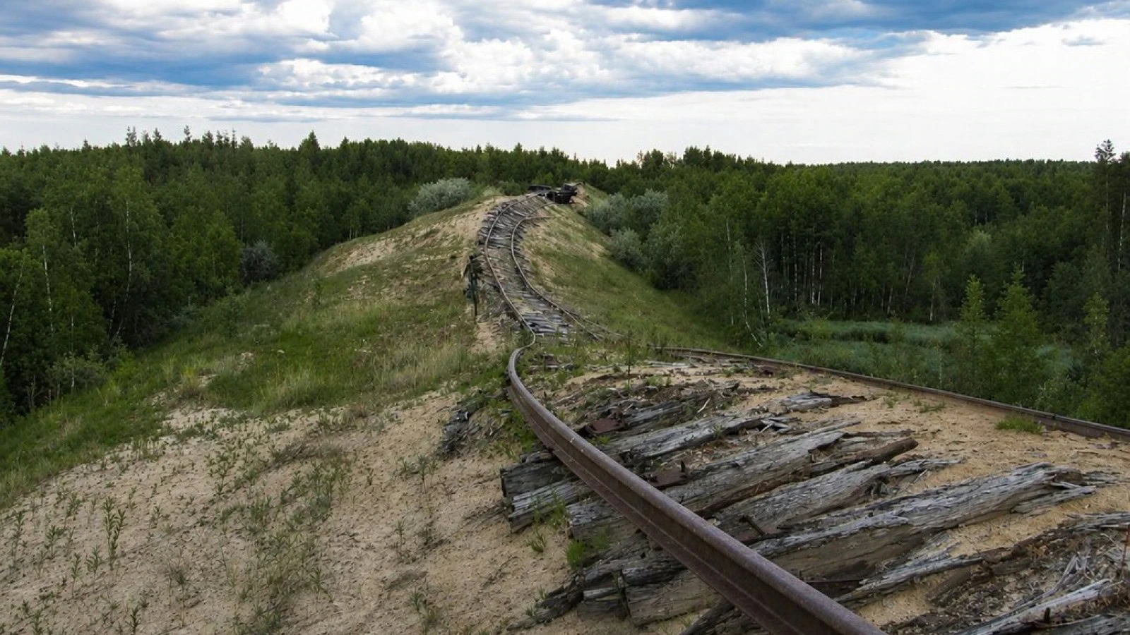 Ferrovia della morte di Stalin: i resti riemergono dal ghiaccio ...